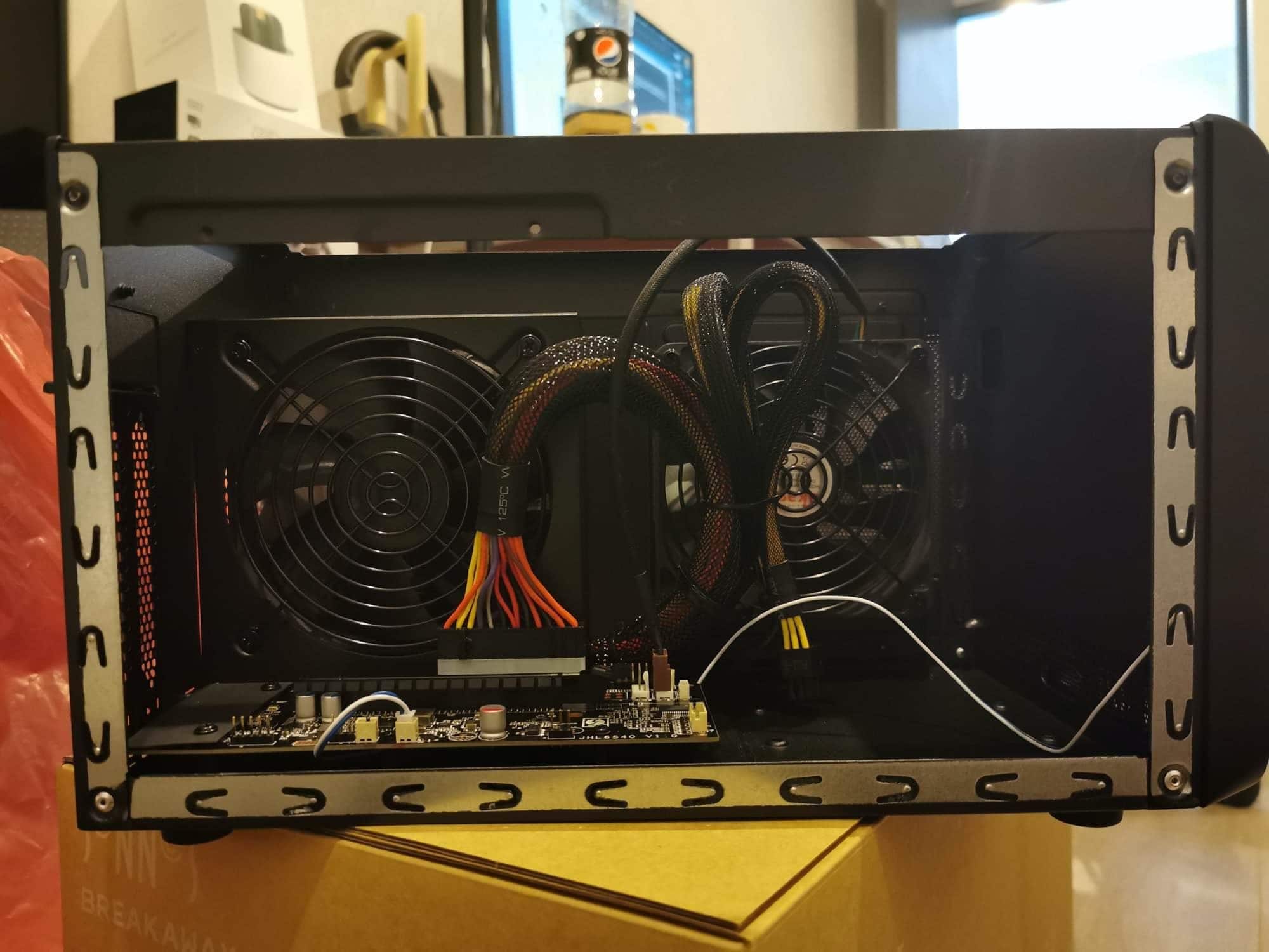 รีวิว Sonnet eGFX Breakaway Box 650 กล่อง eGPU ที่ผ่านมาตรฐาน Apple ...